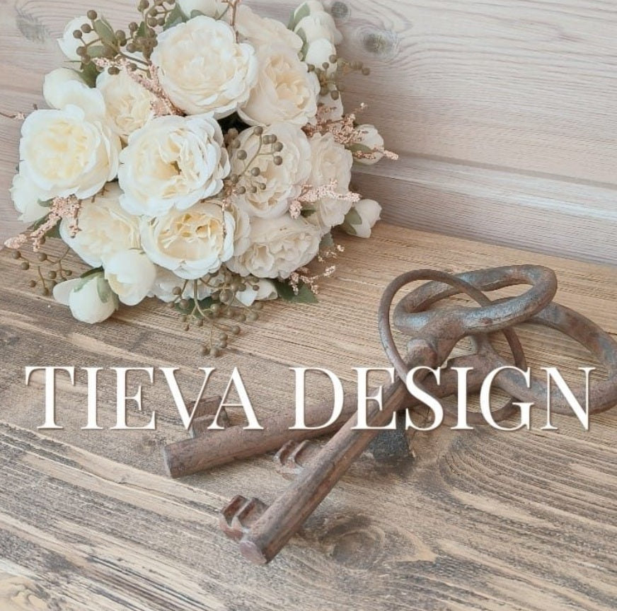 Tieva Design - somiste ja juhlatarvikevuokraamo Rovaniemellä